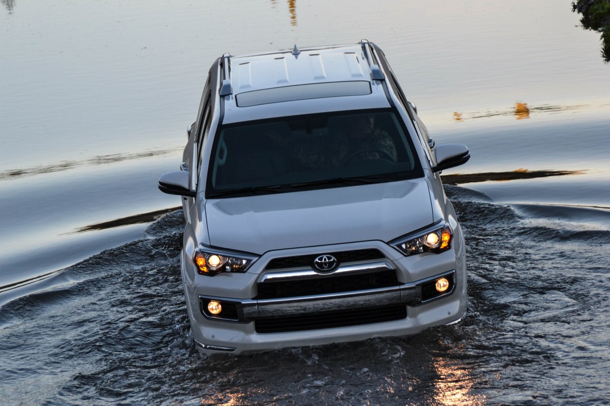 SIX SPEED BLOG: First Drive: 2014 Toyota 4Runner Limited 4X4