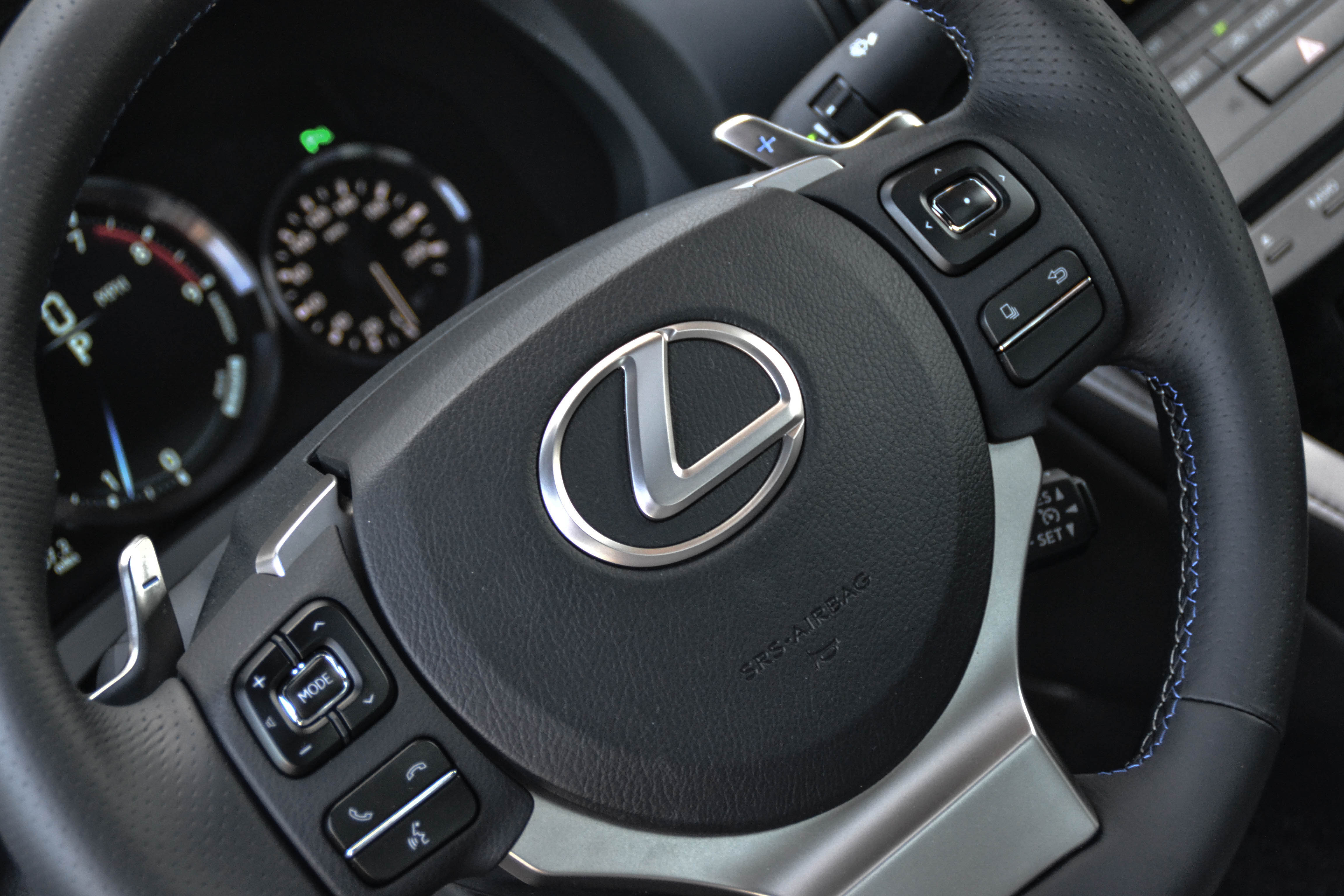 SIX SPEED BLOG: Lexus RCF_35